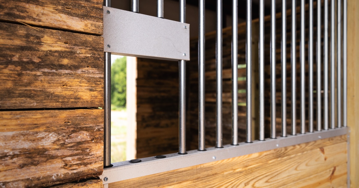 Essex Stall Accessories | RAMM Fence & Stalls