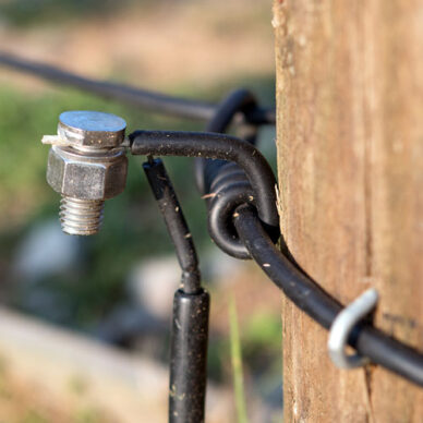 Insulated End Loop Assembly for Raceline and Shockline | RAMM Fence ...